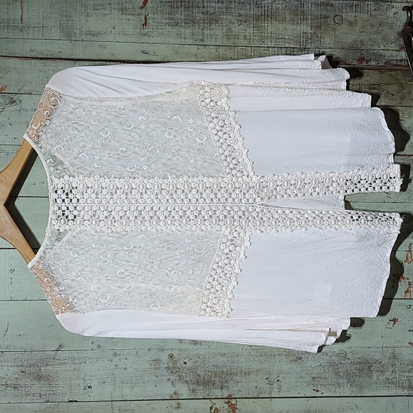 Chloe | Tops | Chloe Lace Back Blouse | Poshmark